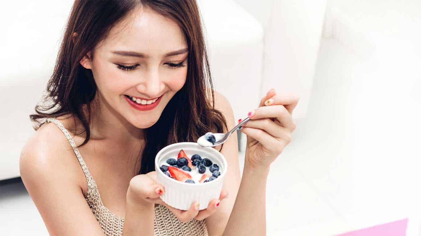 Historia de Kaarú - Tres Mentes que Revolucionaron el Yogurt en Ecuador ...